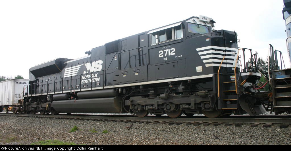 NS 2712